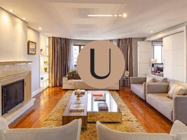 Apartamento 190m² em Moema – 3 Suítes, Lazer Completo