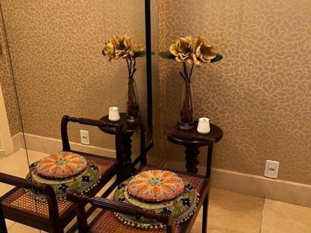 Apartamento 191m² com 4 dormitórios e 3 vagas á venda no Morumbi
