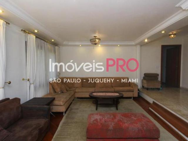 Apartamento 192m² para Venda em Moema