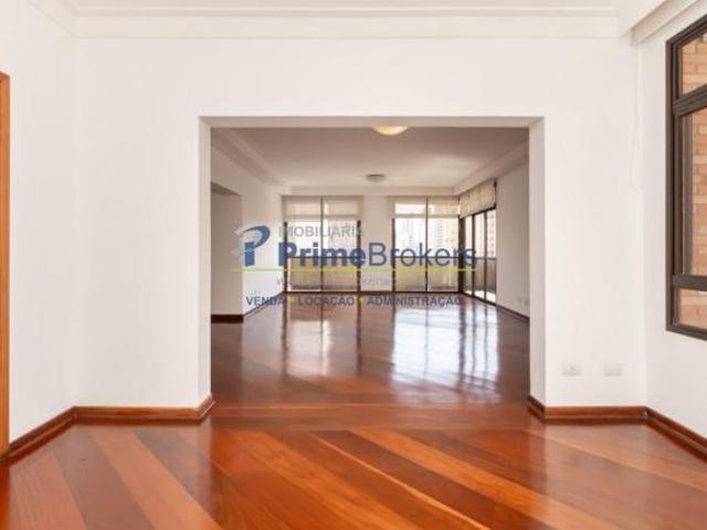 Apartamento, 195m² 4 Dormitórios, 3 Suítes, 4 Vagas Chácara Santo Antônio