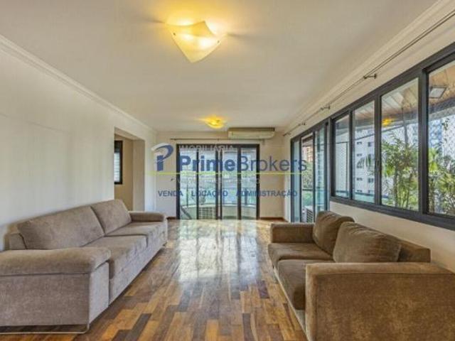 Apartamento, 198m² 3 Dormitórios, 3 Suítes, 3 Vagas, Elevador Privativo Moema