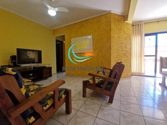Apartamento 1º andar c/ 2 dormitórios, sendo 1 suíte, localizado aproximadamente 150 m da Praia de M