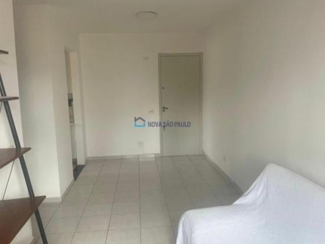 Apartamento 1 dorm com vaga | 5 min do Metrô Praça da Árvore | Condomínio Baixo
