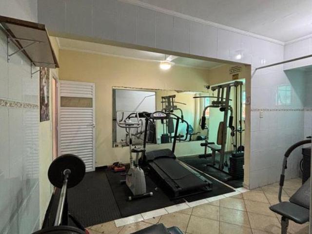 APARTAMENTO 1 DORM COM VISTA LIVRE E A 250 METROS DA PRAIA DO FORTE