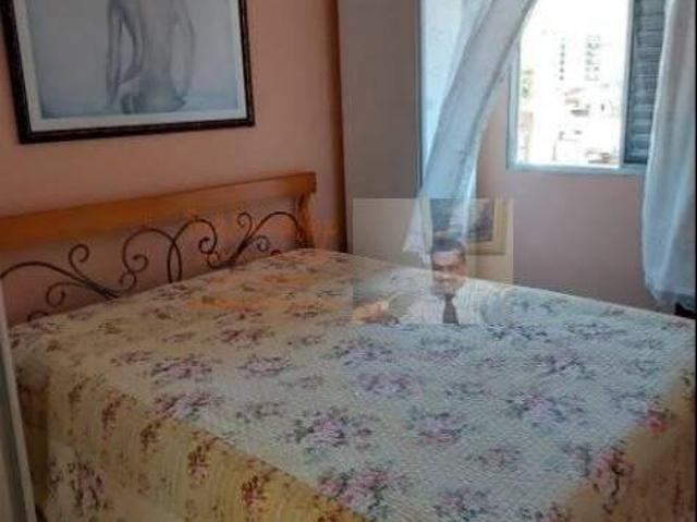 Apartamento 1 dorm a venda, prédio antigo, 6 min a pé metrô Praça da Árvore