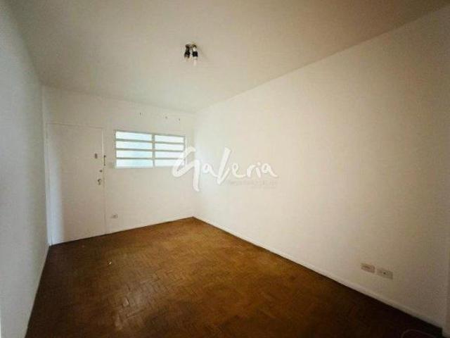 Apartamento com 1 quarto Andar Alto Vista Livre Próximo Avenida Goiás