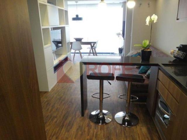 Apartamento 1 Dorm Mobiliado | 42m² | Próximo ao Metrô São Joaquim | Porteira Fechada