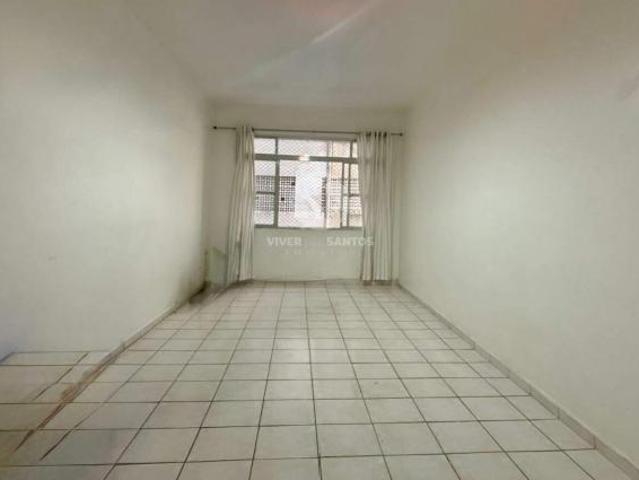 Apartamento 1 Dormitório, 100 Metros da Praia e Excelente Potencial de Modernização na Aparecida S
