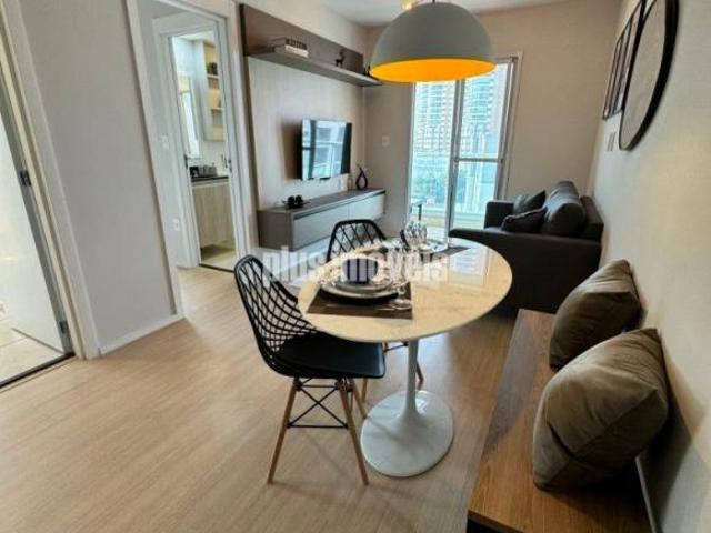Apartamento 1 Dormitório 1 Vaga no Morumbi