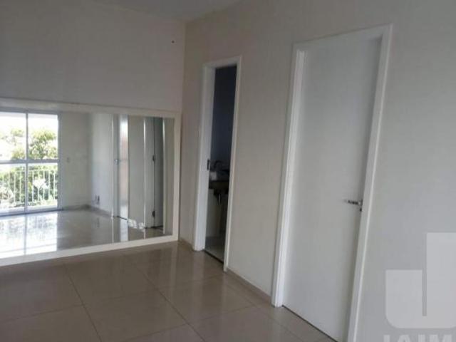 APARTAMENTO 1 DORMITÓRIO 1 VAGA