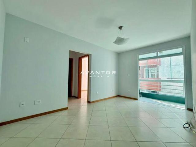 Apartamento, 1 Dormitório, 1 Banheiro, 1 Vaga, Elevador, UFN
