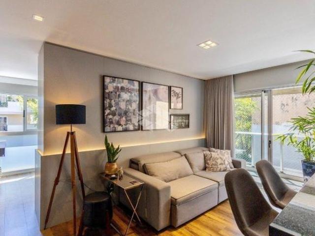 Apartamento 1 dormitório, 1 suíte, duas vagas, Petrópolis, Porto Alegre