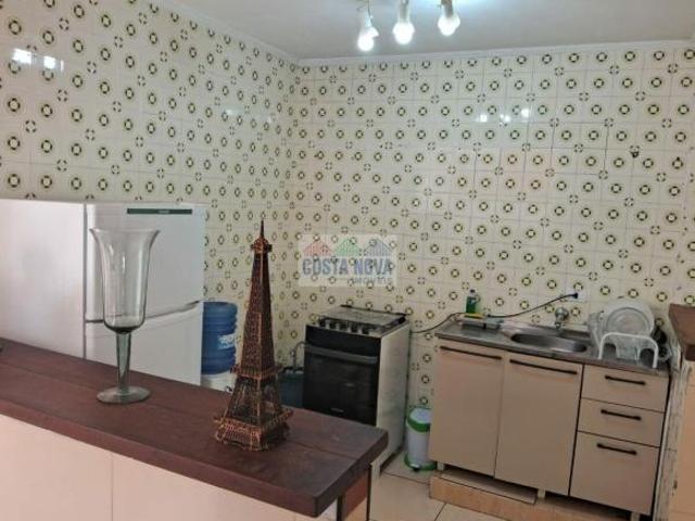 Apartamento 1 dormitório, 2 quarteirões da praia