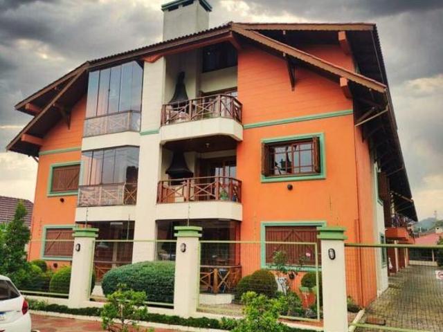 APARTAMENTO À VENDA PERTO DA CATEDRAL DE PEDRA