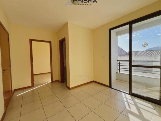 APARTAMENTO 1 DORMITÓRIO, com garagem na rua Quintino Bocaiúva, bairro Rosário