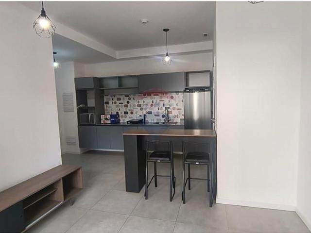 Apartamento 1 Dormitório com Sacada e Ótima Localização – Pronto para Morar