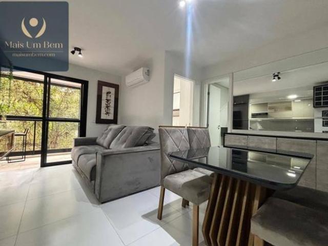 Apartamento 1 quarto com sacada com churrasqueira e vaga de garagem Alto da Glória Curitiba/PR