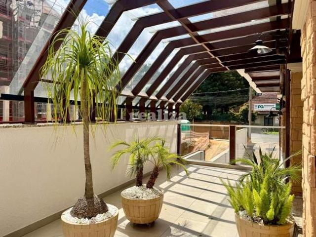APARTAMENTO 1 DORMITÓRIO COM TERRAÇO