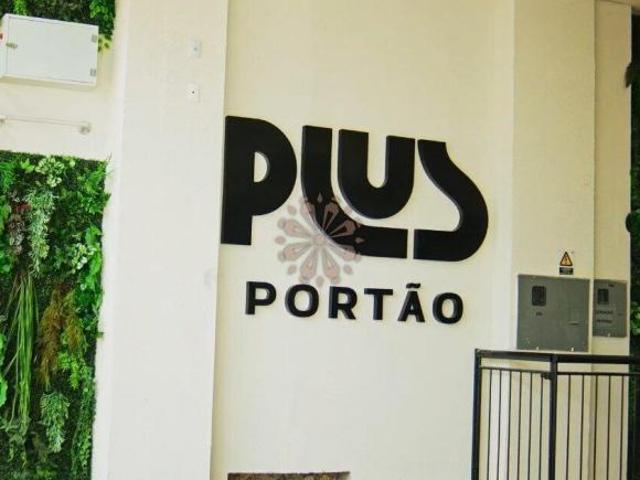 Apartamento 1 Dormitório com Terraço à Venda no Po