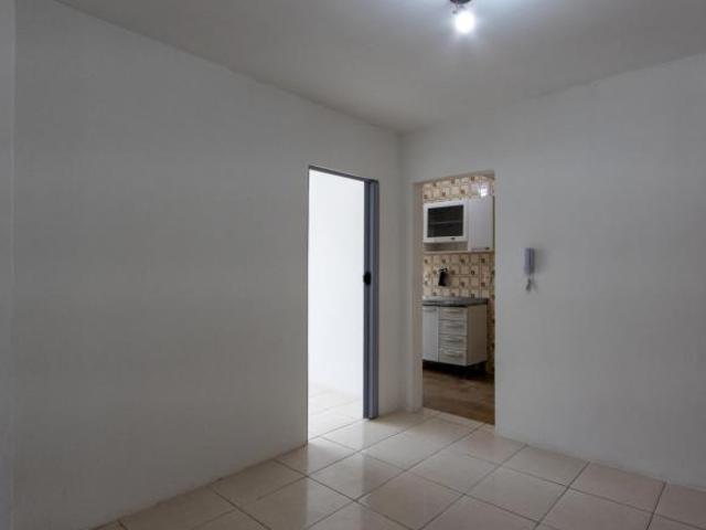 Apartamento 1 dormitório com vaga de garagem