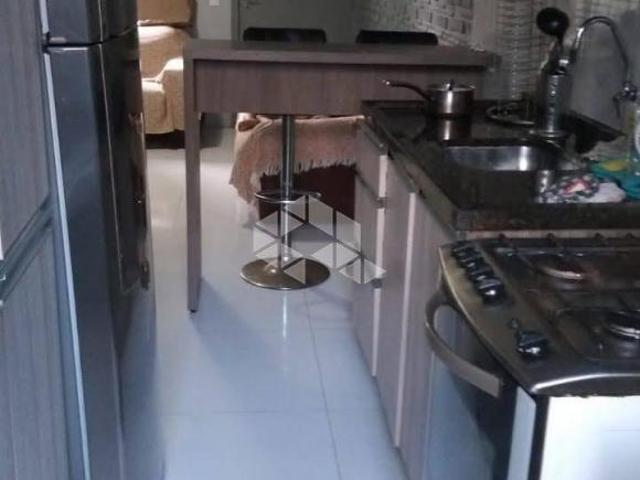 Apartamento 1 dormitório com vaga de garagem no bairro Humaitá