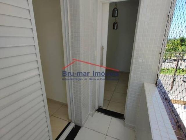Apartamento 1 dormitório com varanda, José Menino, vista para o mar, 2 wcs