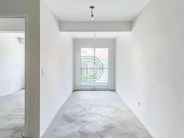 Apartamento 1 Dormitório com Varanda Próximo à USP e Comércios