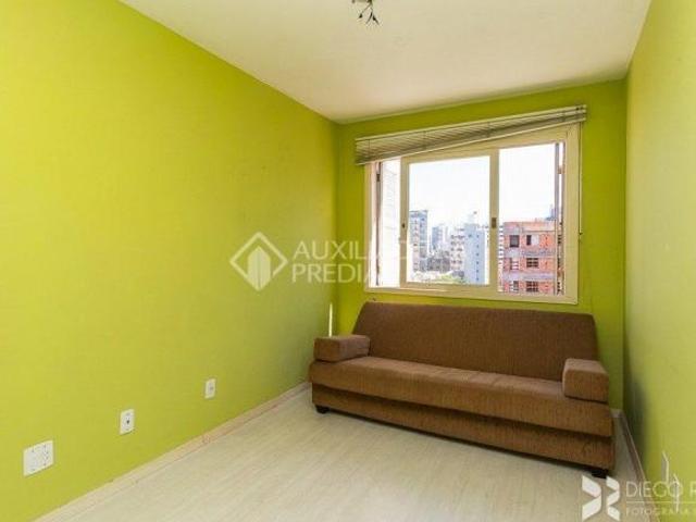 Apartamento 1 dormitório à venda na Lima e Silva Centro Histórico