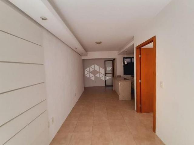 Apartamento 1 dormitório, banheiro social, vaga no Centro Histórico