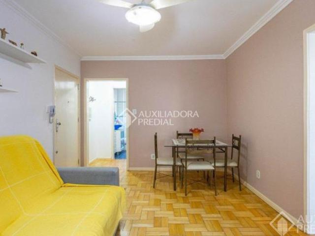 Apartamento 1 dormitório de 43m² à venda no Centro Histórico, Porto Alegre