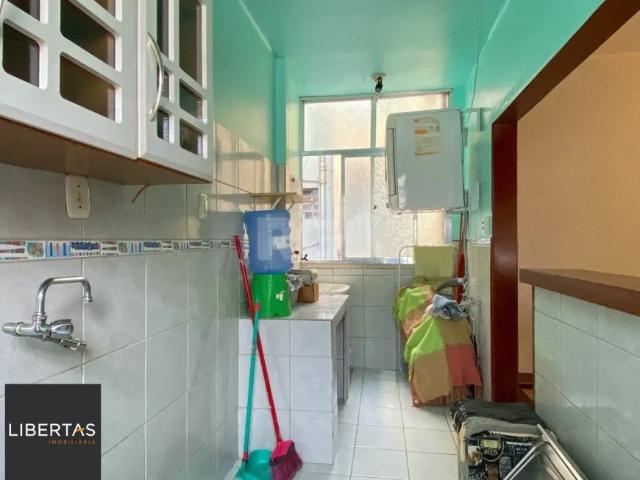 Apartamento 1 dormitório, de frente, com ótima posição solar, no Centro Histórico