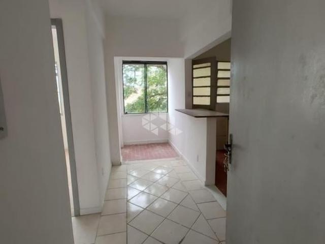 Apartamento 1 dormitório Floresta em Porto Alegre