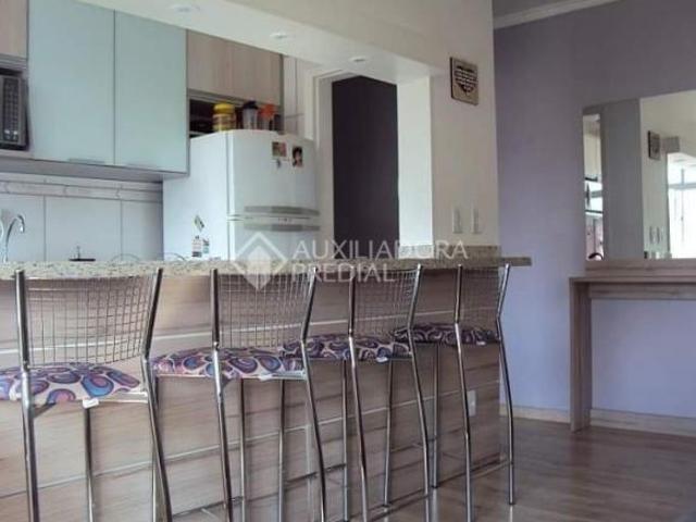 Apartamento 1 dormitório impecável no Passo da Areia