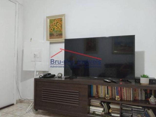 Sala living dividido p quarto/sala, Itararé, vaga coletiva, quadra da praia