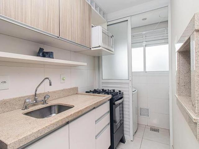 Apartamento 1 dormitório, lavabo e suite, vaga de garagem, 44m2