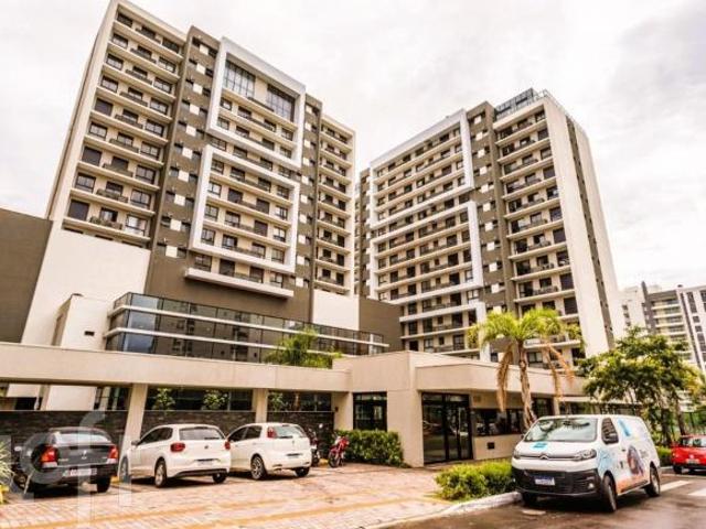 Apartamento 1 dormitorio mobiliado, 2 banheiros, 1 vaga, andar alto com vista, infra completa