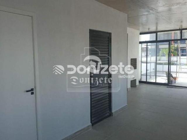 Apartamento 1 Dormitório no Campestre, Santo André — 39m² com Vaga e Varanda