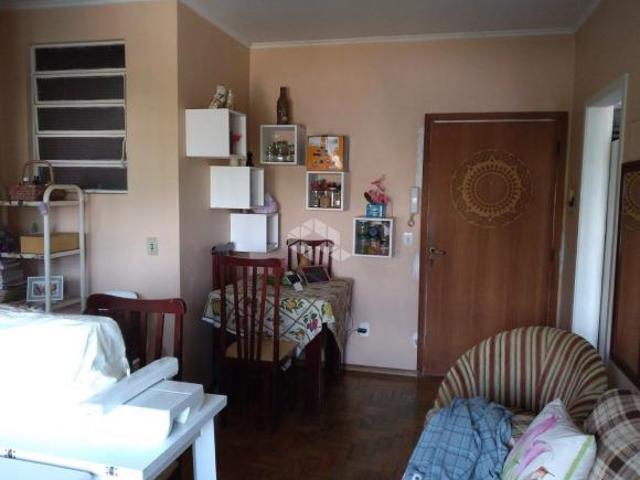 Apartamento 1 dormitório na Av. do Forte