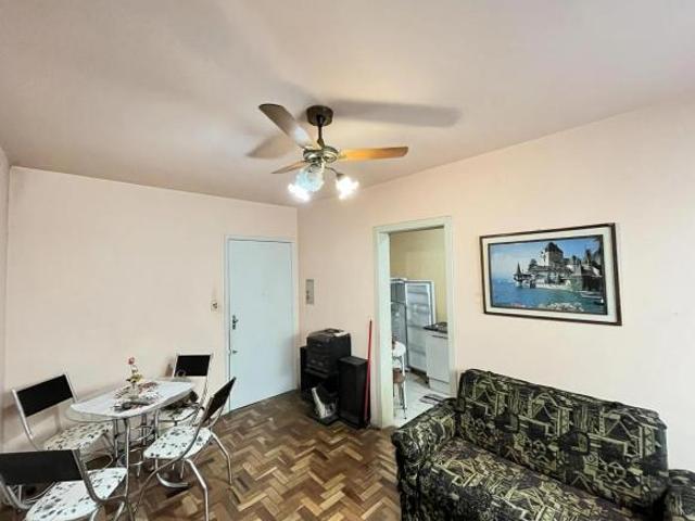 Apartamento 1 dormitório, na Barão do Triunfo