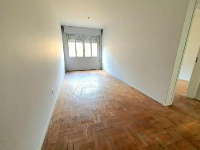 Apartamento 1 dormitório na Duque de Caxias Centro Porto Alegre
