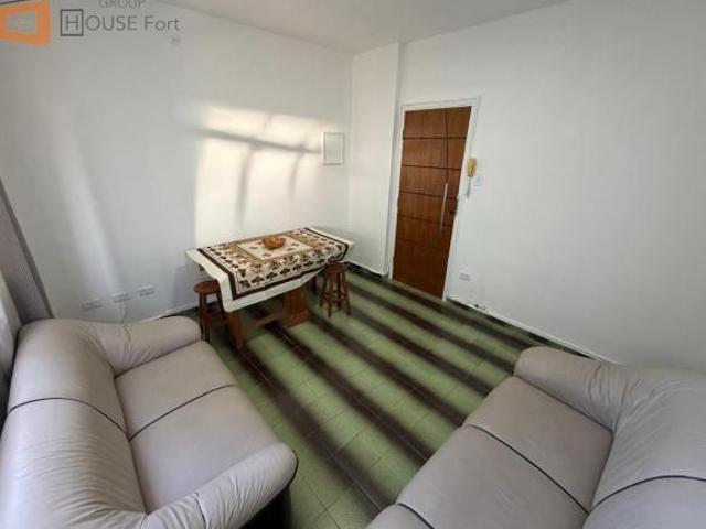 Apartamento 1 dormitório, sala ampla,1 vaga, próximo da praia