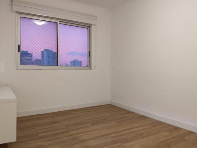 Apartamento 1 dormitório, sala, lavanderia, 1 vaga à venda, Bela Vista, São Paulo, SP
