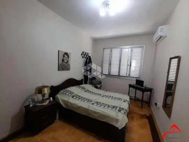 Apartamento 1 dormitório, semimobiliado, reformado, no Bairro navegantes, Porto