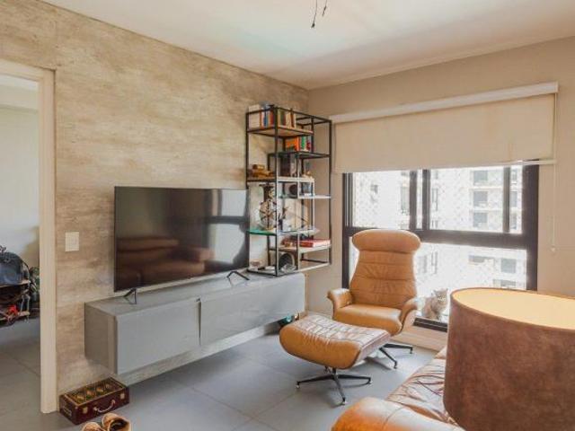 Apartamento 1 dormitório suíte e 1 vaga no FWD Central Parque