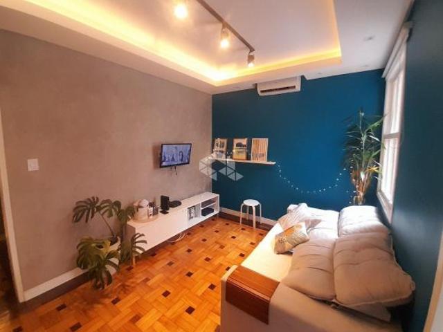 Apartamento 1 dormitório para venda no bairro Cidade Baixa em Porto Alegre