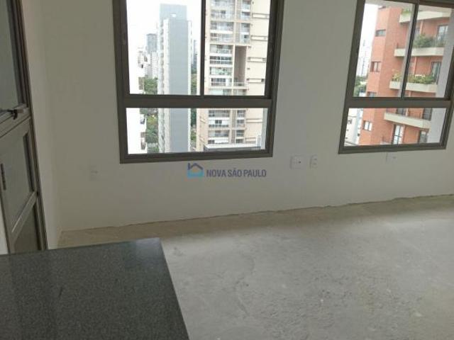 Apartamento 1 dormitório Pinheiros, adaptado PCD