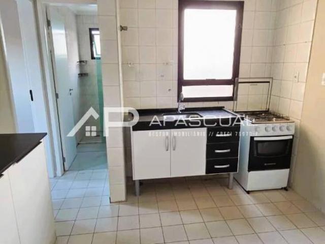 Apartamento 1 dormitório Prédio c/ lazer a 200m da praia J. Aruan