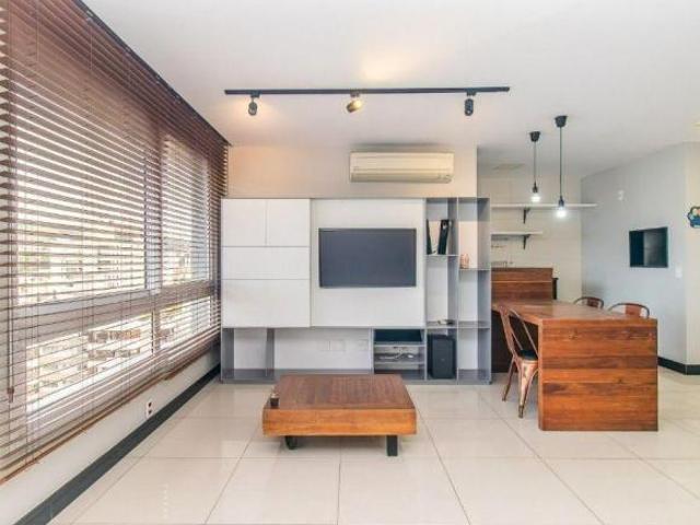 Apartamento 1 dormitório reversível para 2 | Suíte | Semi Mobiliado