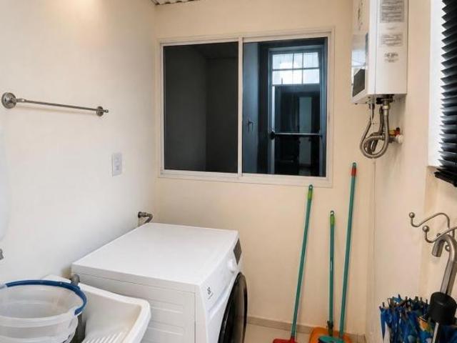 Apartamento 1 Dormitório Reformado com Terraço na Cidade Baixa