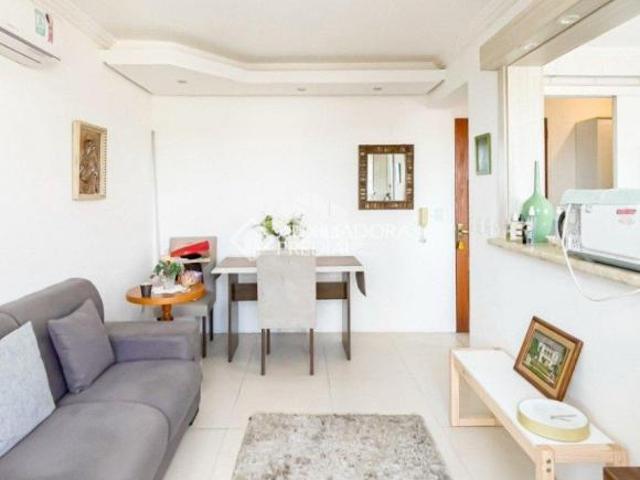 Apartamento 1 dormitório, totalmente reformado, de frente com elevador